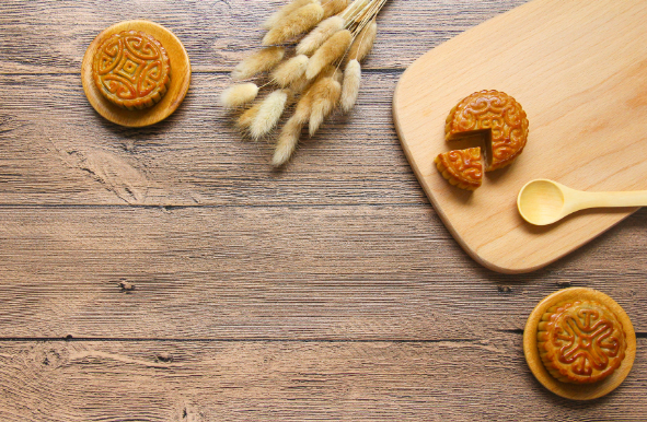 2020八月十五中秋节吃什么 2020中秋节的美食有哪些_万年历